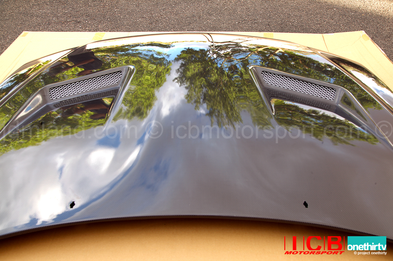 JBlood Toyota Altezza SXE10 Lexus IS300 Carbon Fiber Vented Hood