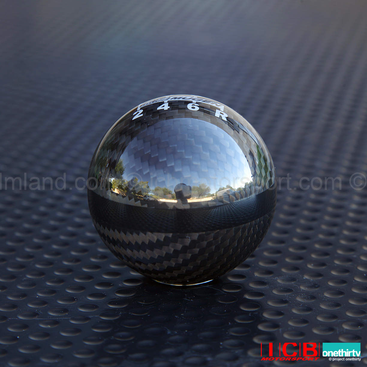 Mugen Carbon Fiber Spherical Shift Knob 6MT with Black Stripe 54102-XLT ...