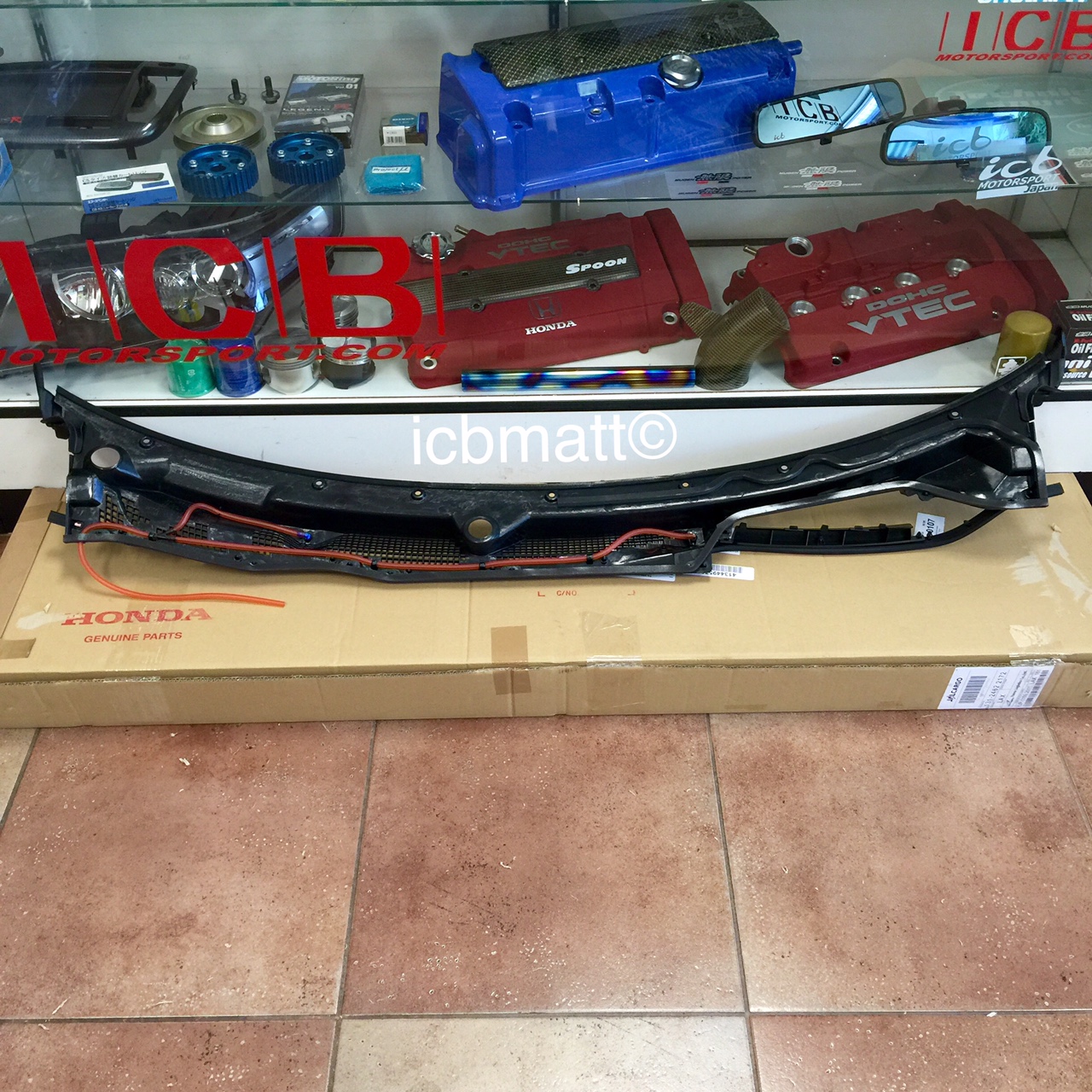 USDM Acura Integra DC2 94-01 Left Hand Drive Front Windshield Cowl